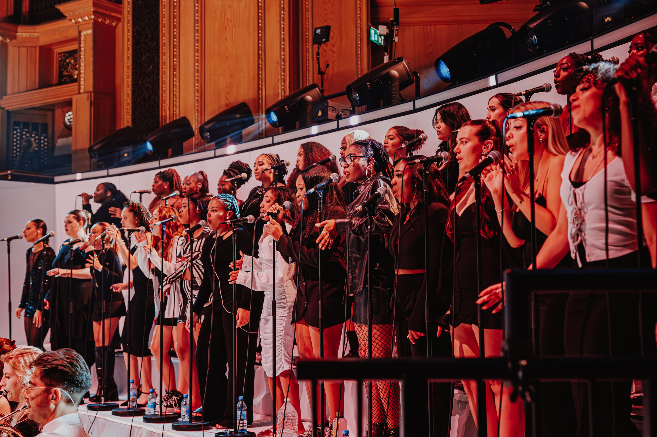 UD Selects: Raye 'My 21st Century Symphony (Live at the Royal Albert ...